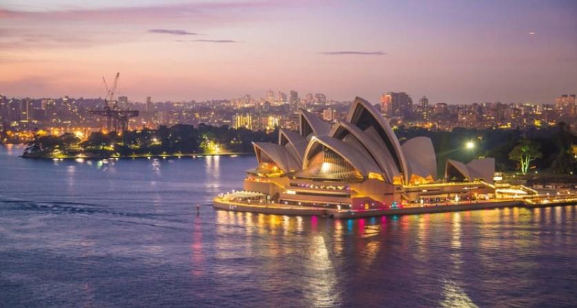 Top 10 Best Countries to Visit in October – South West Mag
