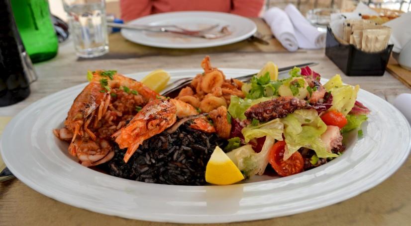 Best Seafood Restaurant in Torquay - Top 10 Spots – South West Mag