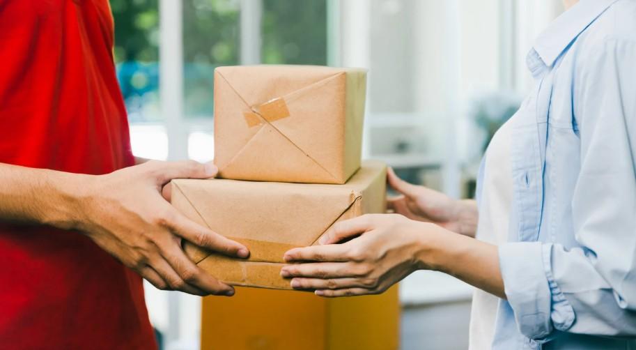 How Long Does First Class Mail Take in the UK?